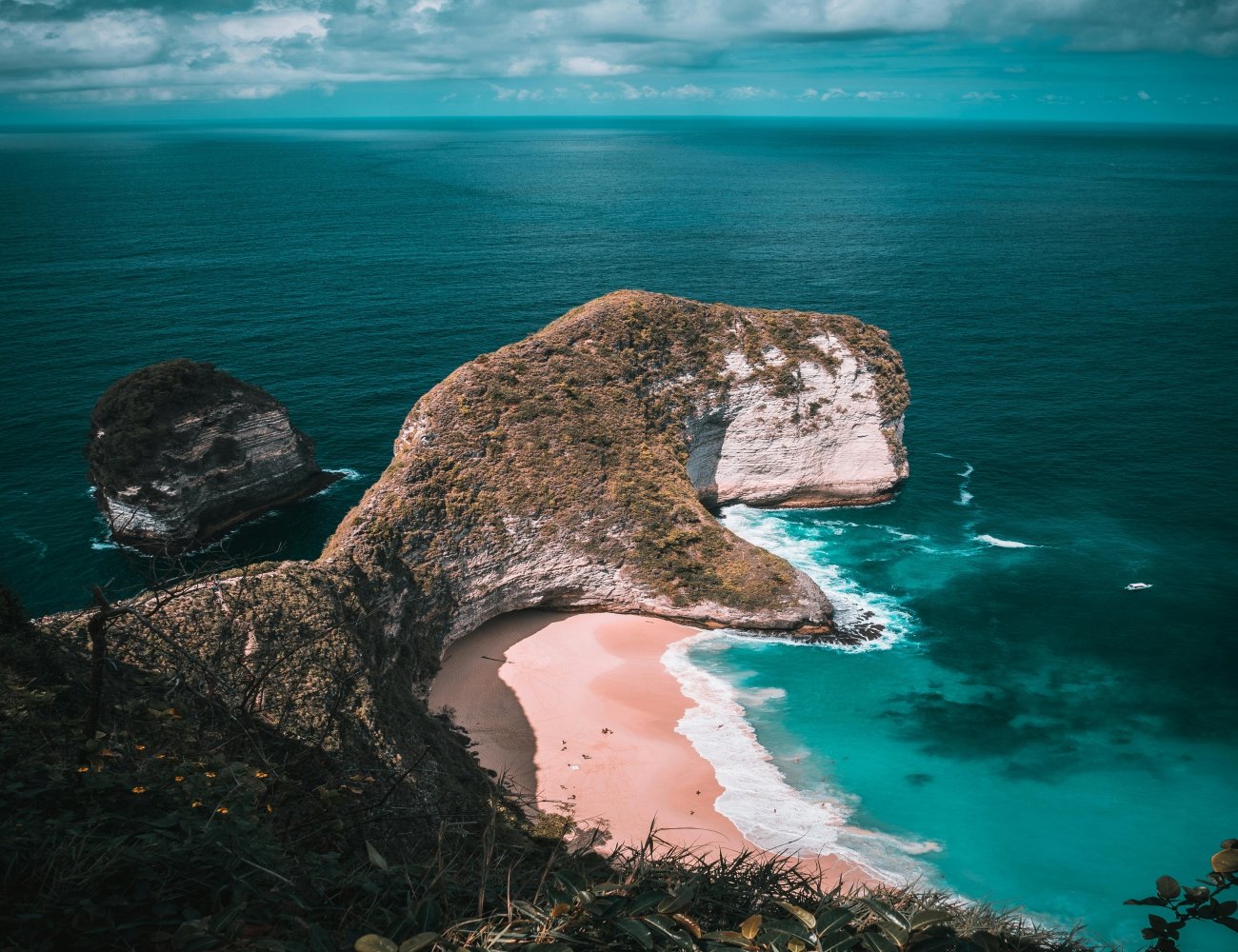 Kelingking Beach | All you need to know before visiting